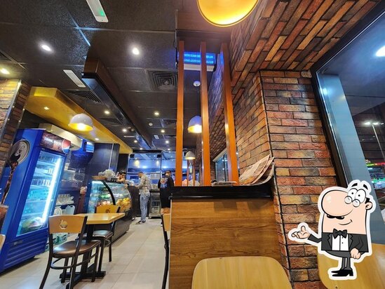 Broasted King Fresh Shawerma Restaurant - Hamdan Branch, Abu Dhabi ...
