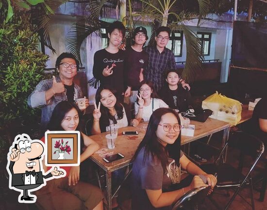 HOMEBRO COFFEE BAR, Sukasada - Restaurant reviews