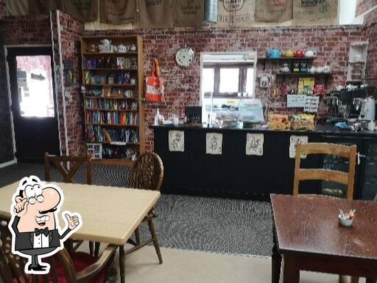 The Looking Glass Café, Cottenham - Restaurant menu, prices and reviews
