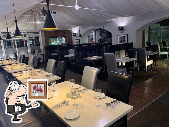 Alisha Lounge & Grill, Stoke-on-Trent - Restaurant menu, prices and reviews
