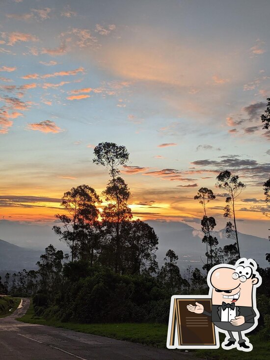 Awit Sinar Alam Darajat Garut, Karyamekar - Restaurant reviews