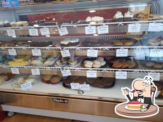 A & J Bakery in Cranston - Restaurant reviews