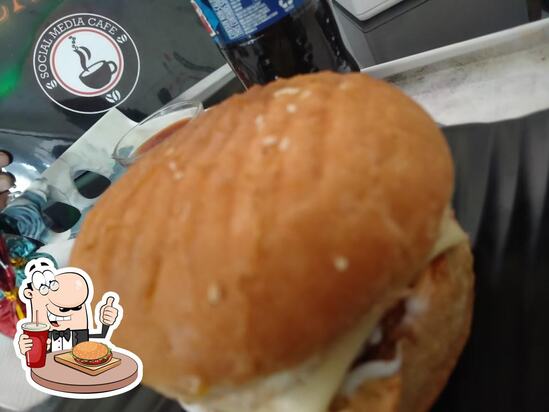 social media cafe - Restaurant menu, prices and reviews