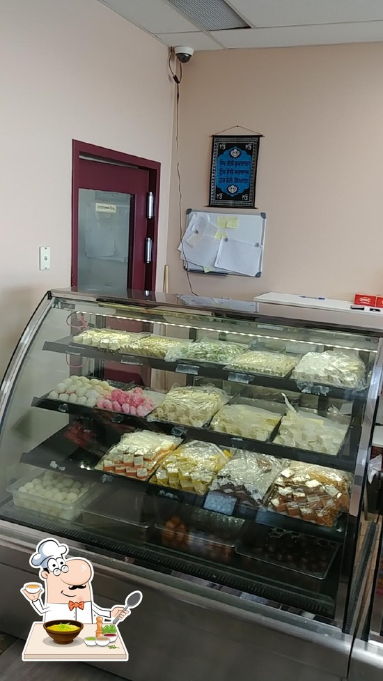 Lovely Sweets & Restaurant in Calgary - Restaurant reviews