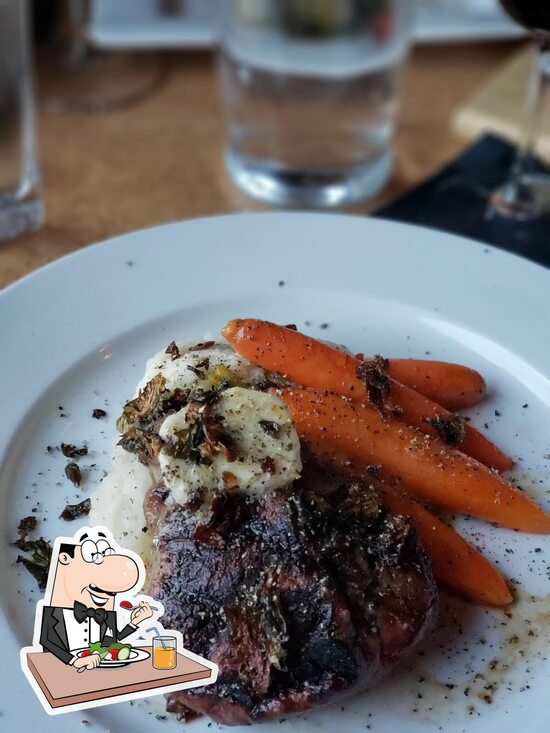Stone Cliff Inn in Portland - Restaurant menu and reviews