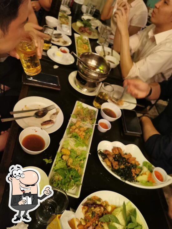 Restaurante Samran Prachachuen, Nonthaburi, VG4V+7V6 - Opiniones del ...