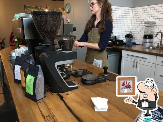 Lucabe Coffee Co., 310 4th St in Columbus - Restaurant menu and reviews