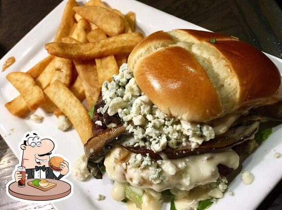 Red Robin Gourmet Burgers and Brews, 725 W Main Ave in Spokane ...