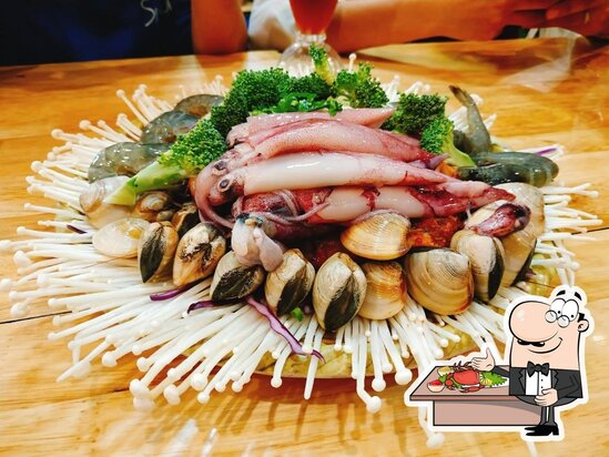 Menu at Mỳ cay Sasin restaurant, Da Nang