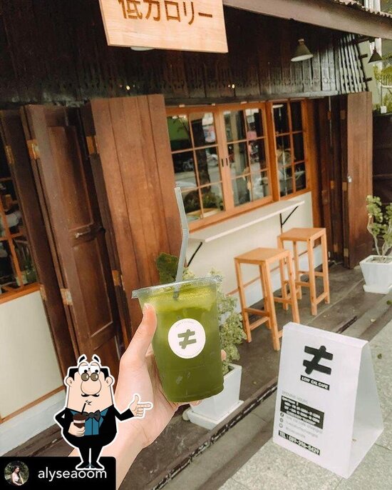 Menu at Low Cal Cafe Chiangrai, Mueang Chiang Rai