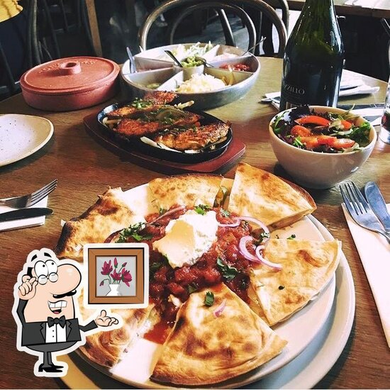 The Scared Crow, West Malling - Restaurant menu, prices and reviews