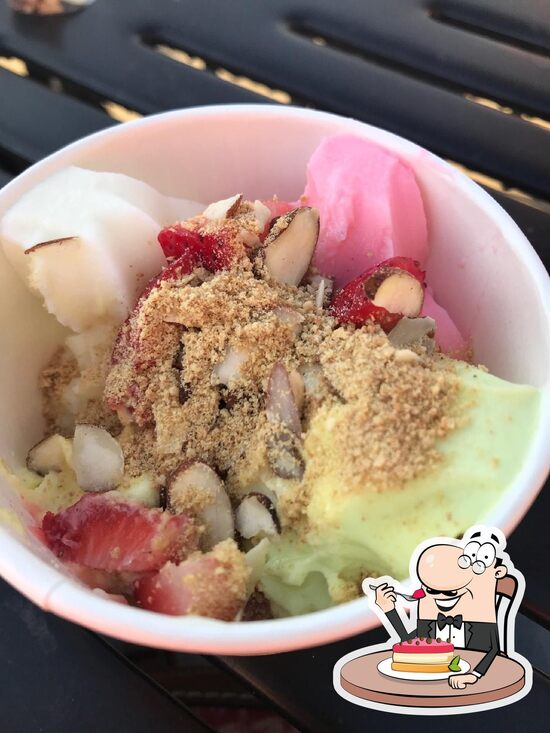Berry Berry Good in Flowood - Restaurant menu and reviews