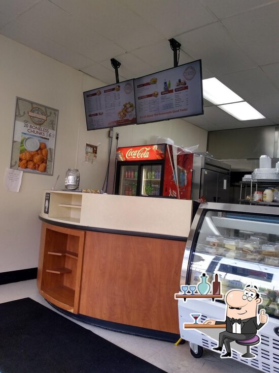 MORAINE FISH & CHICKEN, 2917 Linden Ave in Dayton - Restaurant menu and ...