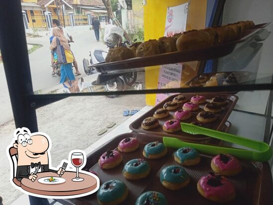 Menu at Ukaba donat dan bakery, Serang