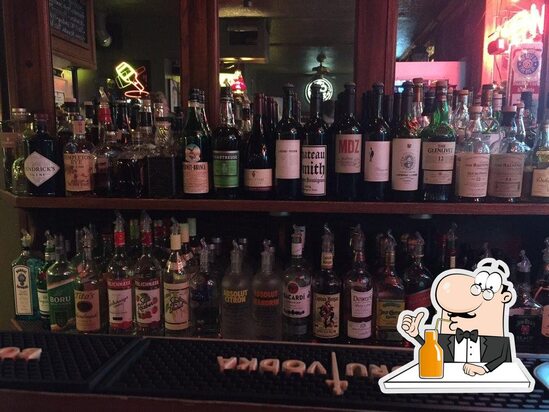 Dundee Cork & Bottle in Omaha - Restaurant reviews