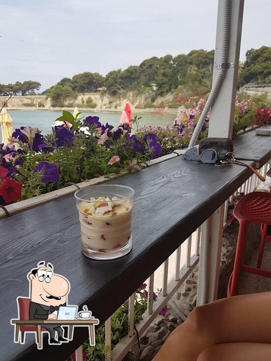 Caffe Bar Firule, Split - Restaurant menu, prices and reviews