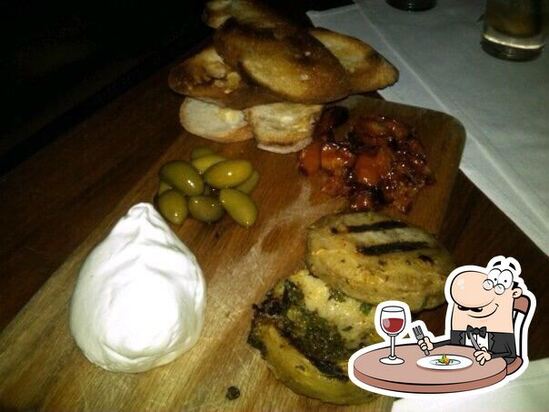 Bar Marmont, 8171 Sunset Blvd in Los Angeles - Restaurant menu and reviews
