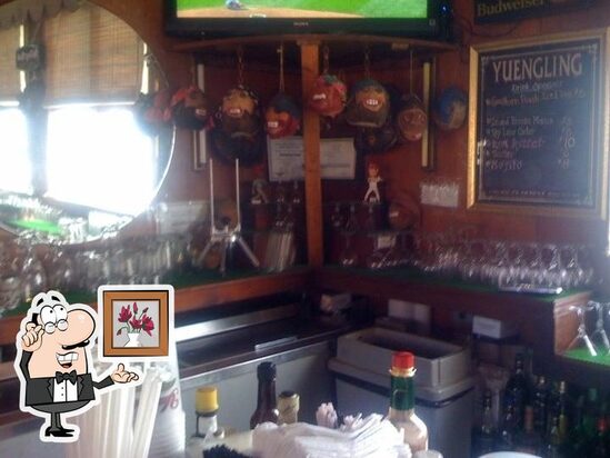 Twisties Tavern on the Bay, Strathmere - Restaurant menu, prices and ...