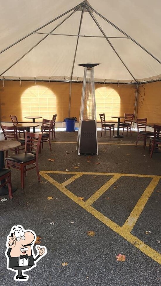 Monico's Bar & Grille, Plum - Restaurant menu, prices and reviews