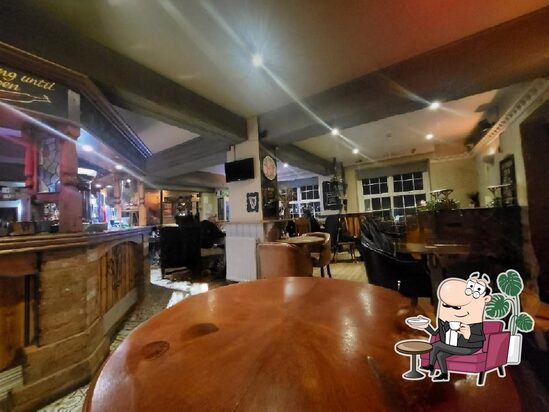 The Welcome Inn, Swansea - Restaurant menu, prices and reviews