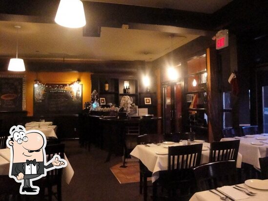 Chianti Cafe & Restaurant 17th Ave Uptown - Permanently Closed, Calgary ...