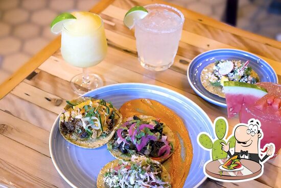 Cósmica in Boston - Restaurant reviews