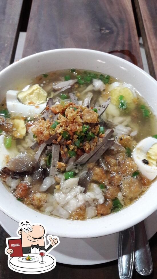 Netong's Original Special La Paz Batchoy restaurant, Iloilo City ...