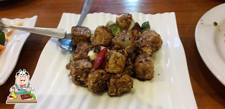 Daun Mas Resto restaurant, Temanggung, Jl. Suwandi Suwardi No.3 ...