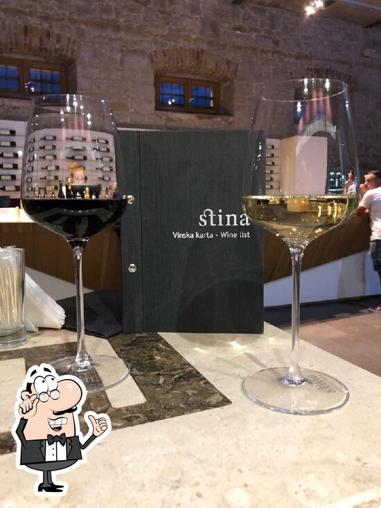 Menu at Stina Winery, Bol