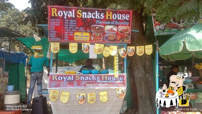 Menu at ROYAL SNACKS HOUSE & TIFFIN CENTRE, Sagar
