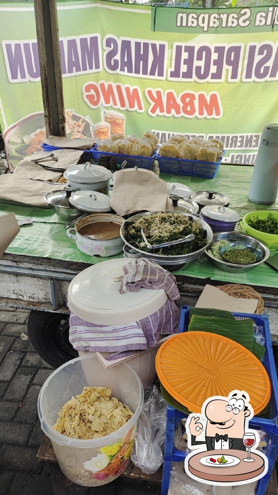 Menu at Nasi Pecel khas Madiun "mbak ning" restaurant, Demak