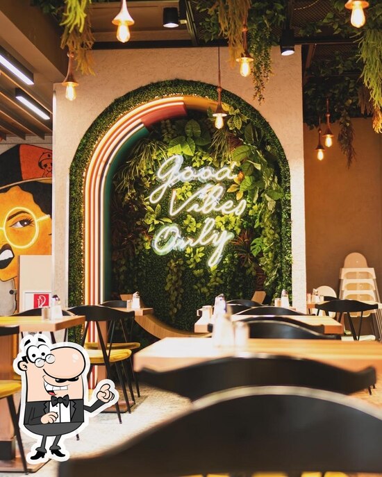 La Femme Checkpoint Charlie restaurant, Berlin - Restaurant reviews