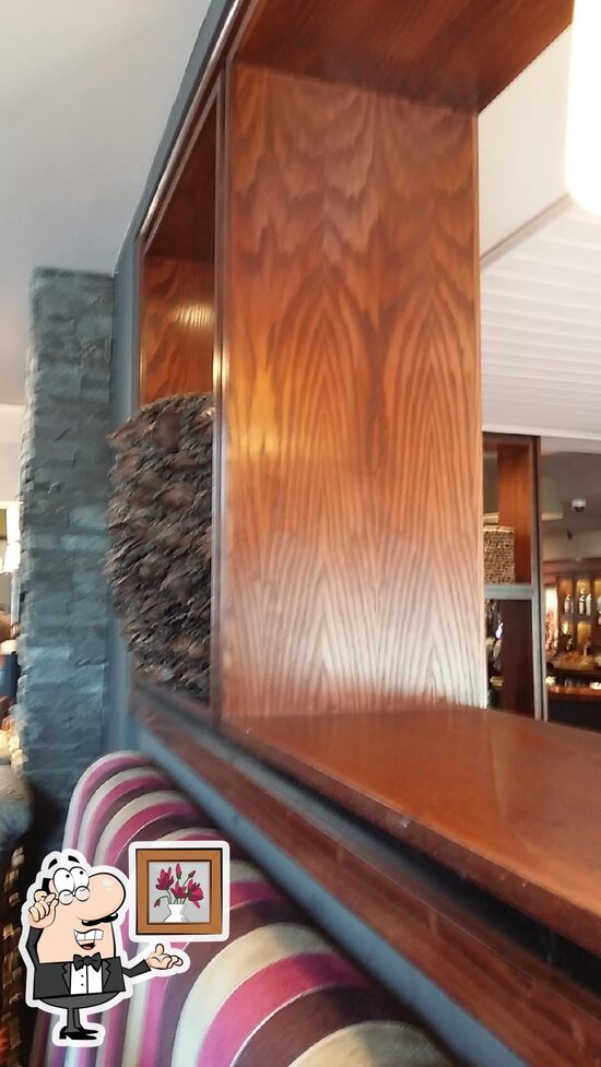 Hollow Tree, Bradley Stoke - Restaurant menu, prices and reviews