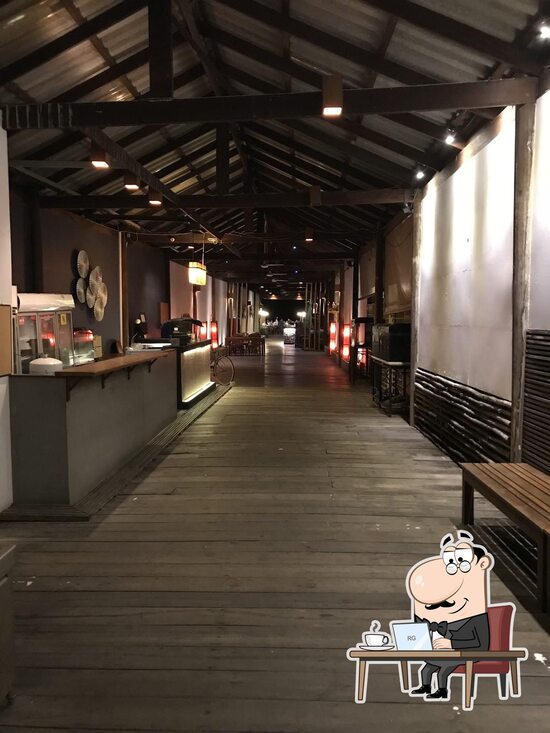 Moon Terrace Restaurant, Nong Kae - Restaurant menu, prices and reviews