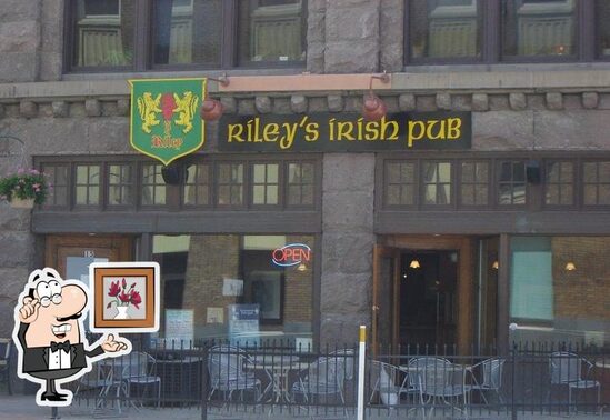 Riley's Irish Pub, Helena - Restaurant menu, prices and reviews
