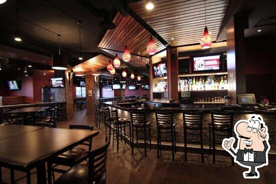 Menu at Legends Pub & Grill, Lethbridge