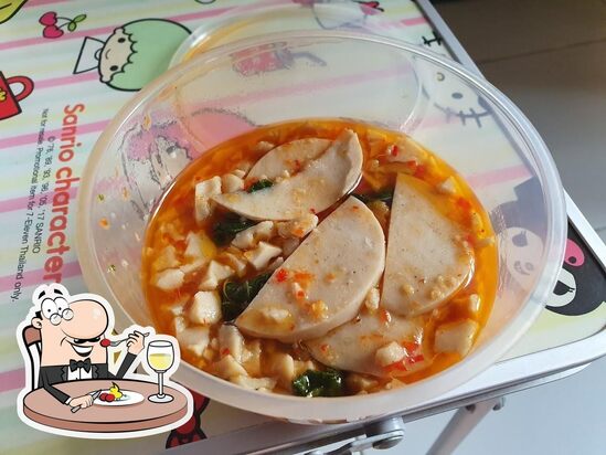 Tk กะเพราอะไรว่ะ restaurant, Bangkok