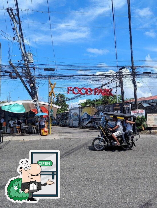Legazpi Food Park, Legazpi City - Restaurant menu, prices and reviews