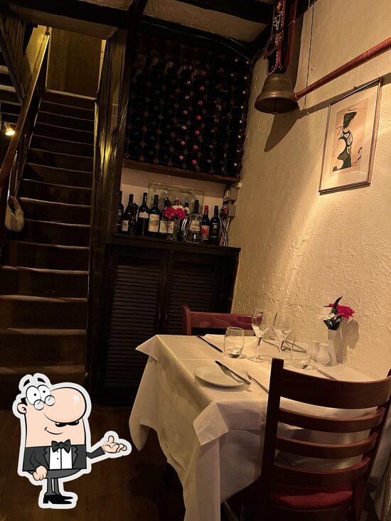 St Moritz Restaurant, London - Restaurant menu, prices and reviews