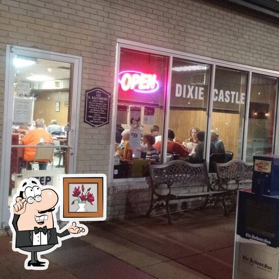 Menu at Dixie Castle restaurant, Jackson, 215 E Baltimore St