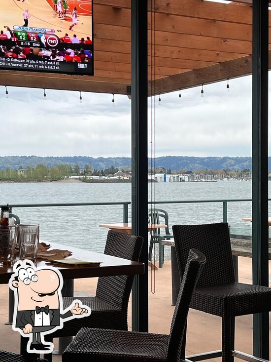 Beaches Restaurant & Bar, Vancouver - Restaurant menu, prices and reviews