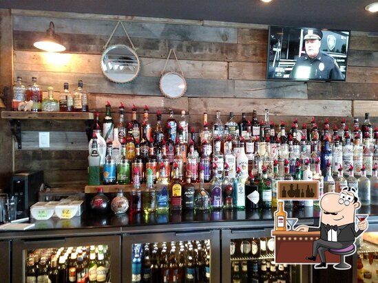 Marble Hill Inn in Oneida - Restaurant menu and reviews