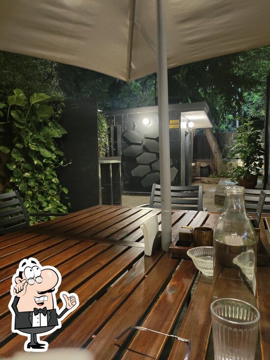 Bucky Gallery and Diner, Ahmedabad - Restaurant menu, prices and reviews