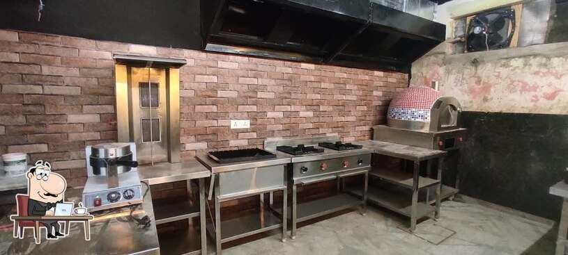Tosh Cafe & Grill, Kanpur - Restaurant menu, prices and reviews