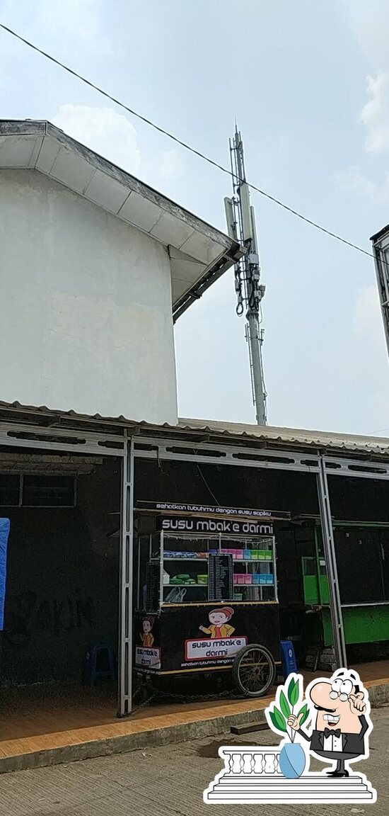 susu mbak darmi cafe, Ragajaya