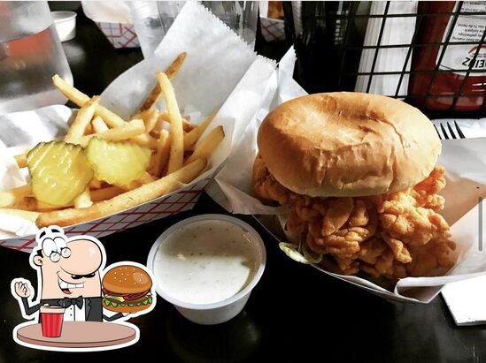 Grand Dad's Bar in Wyandotte - Restaurant menu and reviews