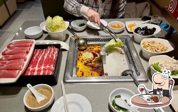 Haidilao Hot Pot Toronto Downtown in Toronto - Restaurant reviews
