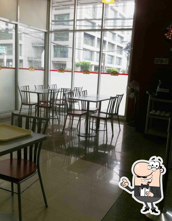 Menu at Munchbox 68 Cafe, Mandaluyong