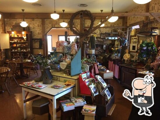 The SpringHouse Country Market and Restaurant in Eighty Four ...