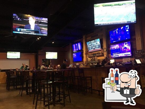 Menu at Augusta's Sports Grill pub & bar, Cullman